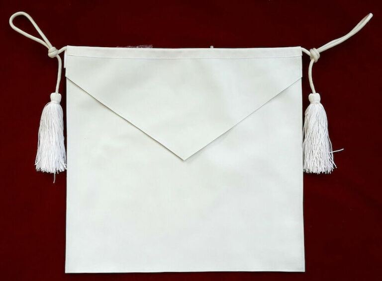 What Are The 3 Main Degrees Of Freemasonry? - MasonicFind