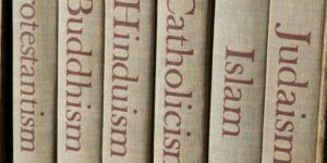 Why Some Groups Oppose Freemasonry (Anti-Masonry Explained)