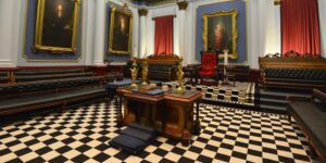 Un-Masonic Conduct: What It Is and How to Avoid It?