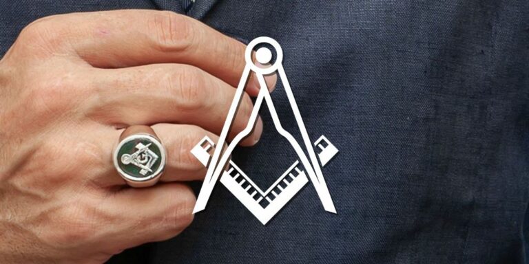 When & Where Can a Freemason Wear His Masonic Ring?